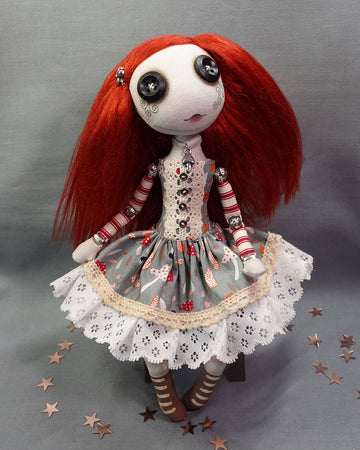 Spyderthread - Creepy cute art dolls and illustrations by Jo Hards